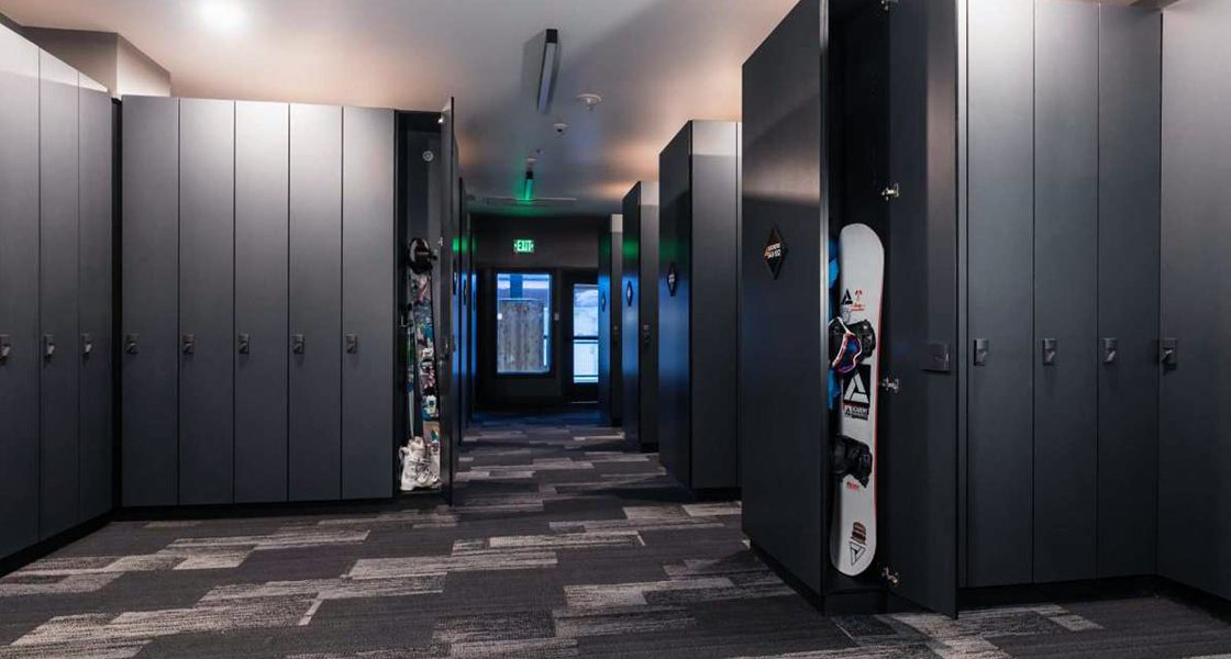 Hollman: Custom Lockers and The World's Finest Locker Rooms